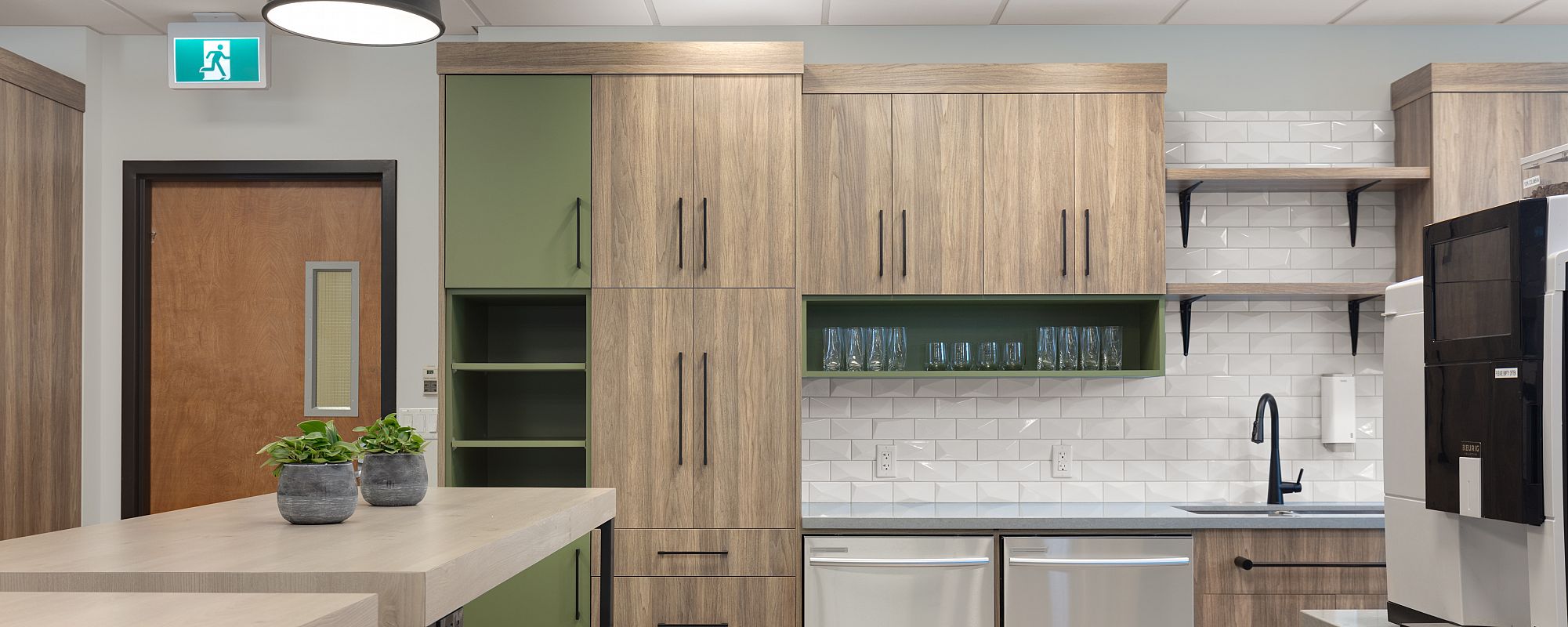 Capri CMW Kitchen Expansion - TKI Construction